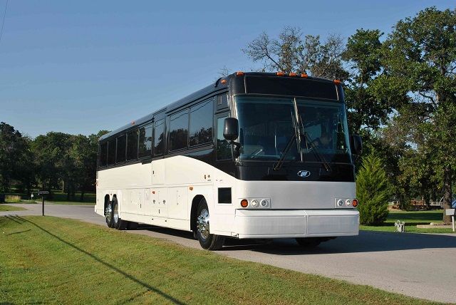 Coach Bus | Coach Bus For Sale Florida | National Bus Sales