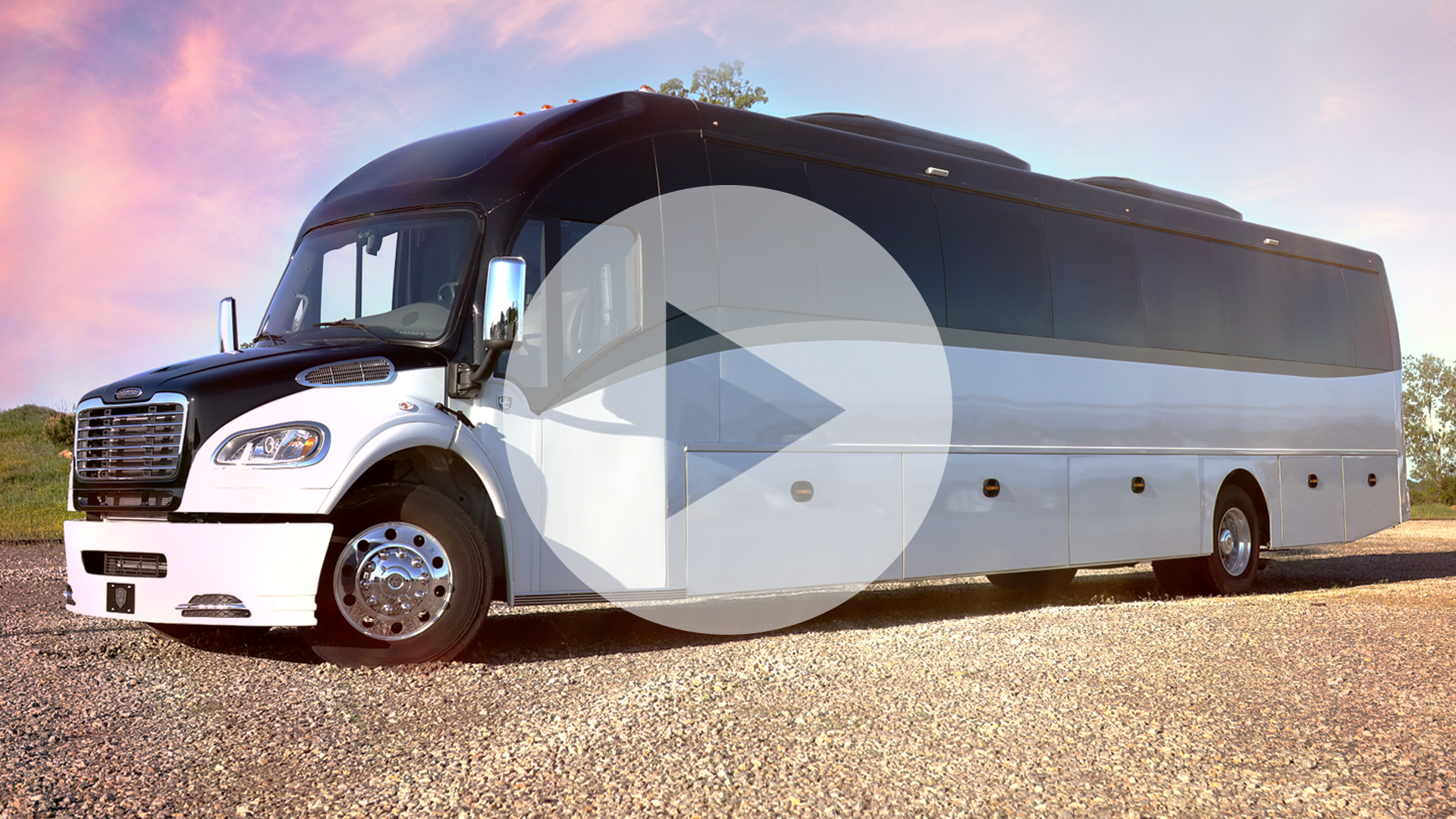 Luxury Motor Coach Bus & Ultra Coachliner For Sale